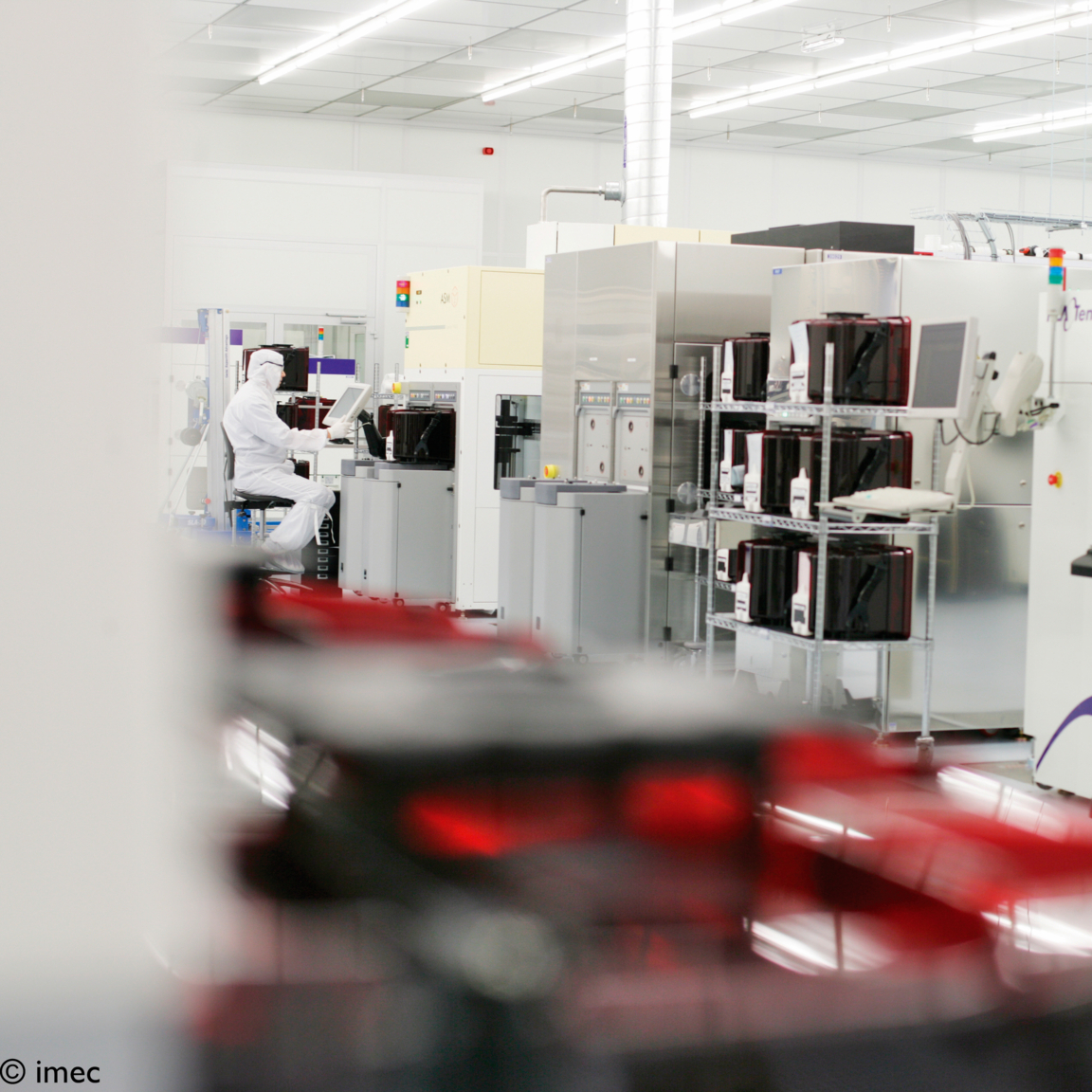 IGZO-based DRAM | imec